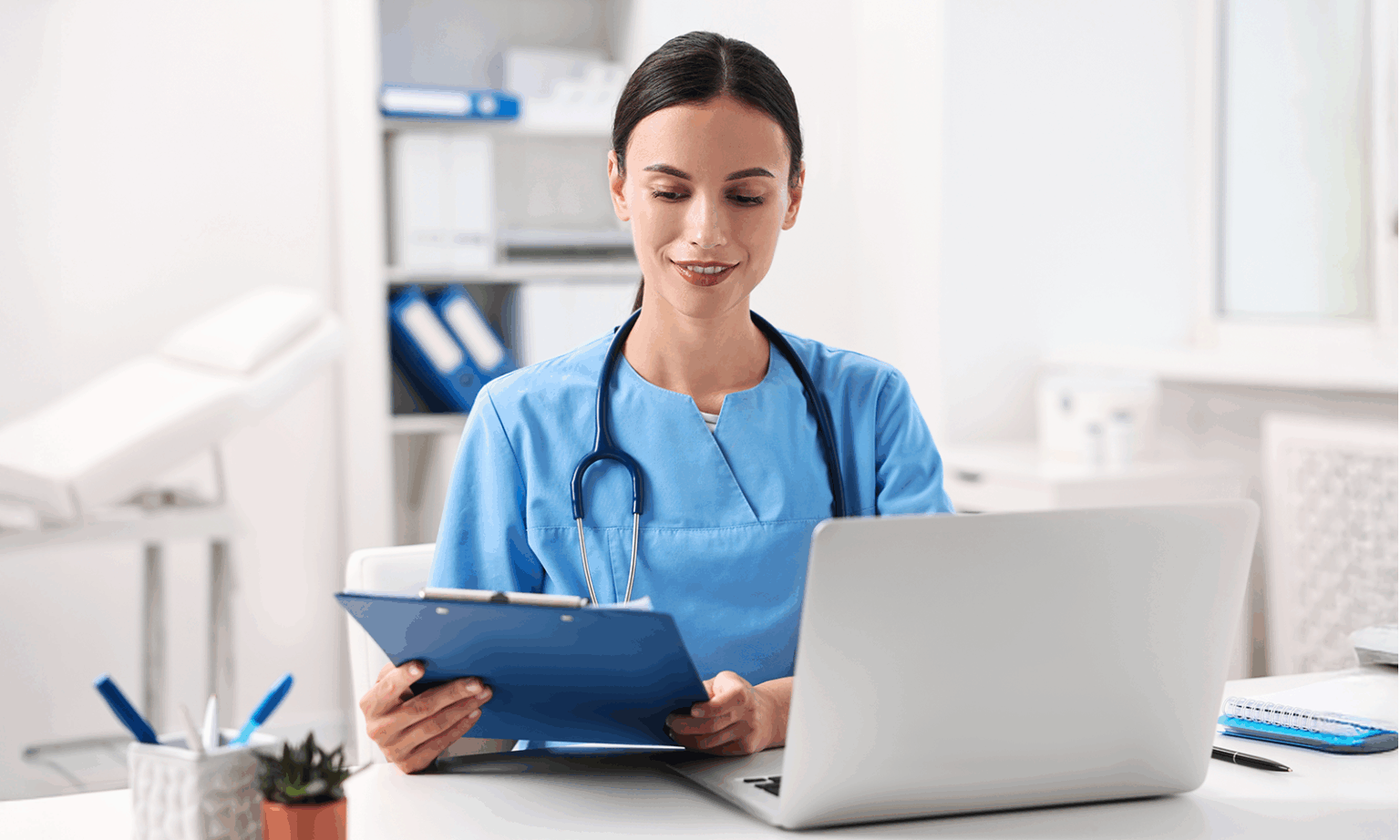 Psychiatric Nurse Practitioner Salary + Job Outlook | NKU